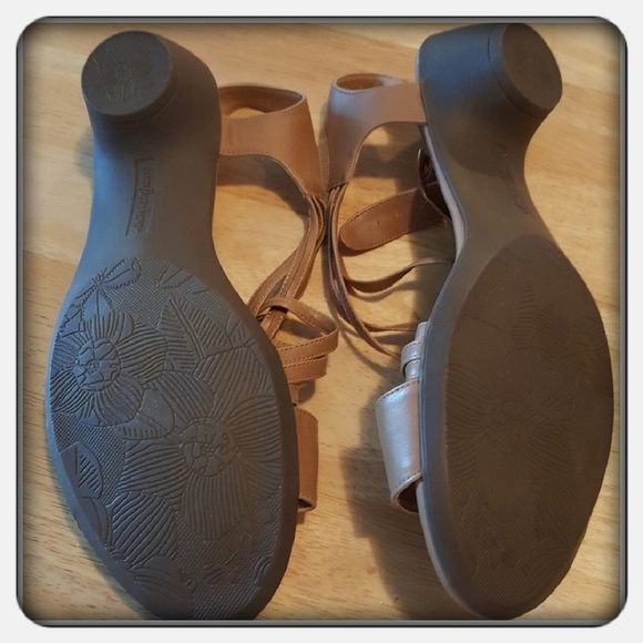 Woman Within | Shoes | Nwob Womans Tan Sandals Size M | Poshmark
